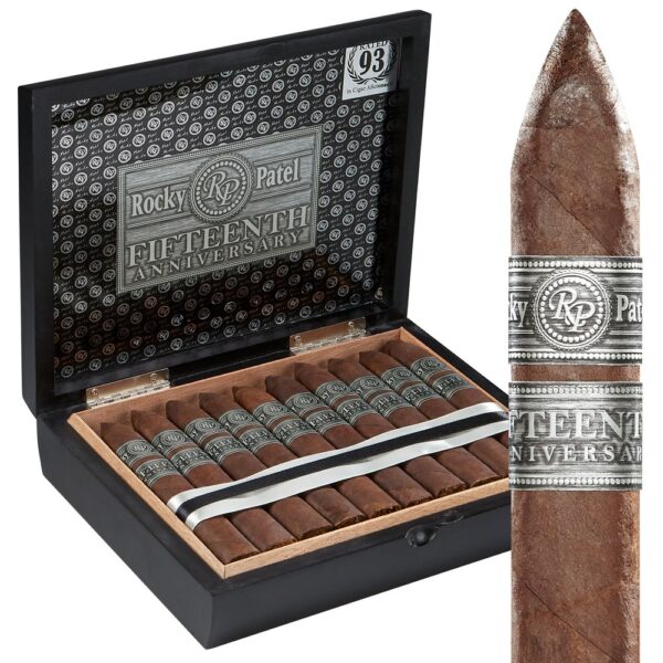 Rocky Patel Fifteenth Anniversary - Roll n' Smoke